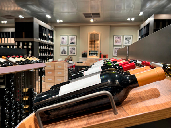 Malbec Wine – Understand Flavors, Their Pairings, Origins and Terroirs ...